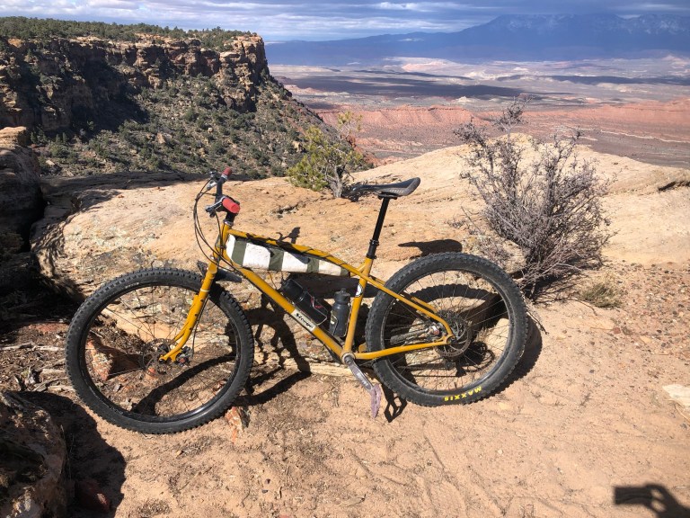 Stooge Speedbomb; the best of mountain biking – Bedrock & Paradox